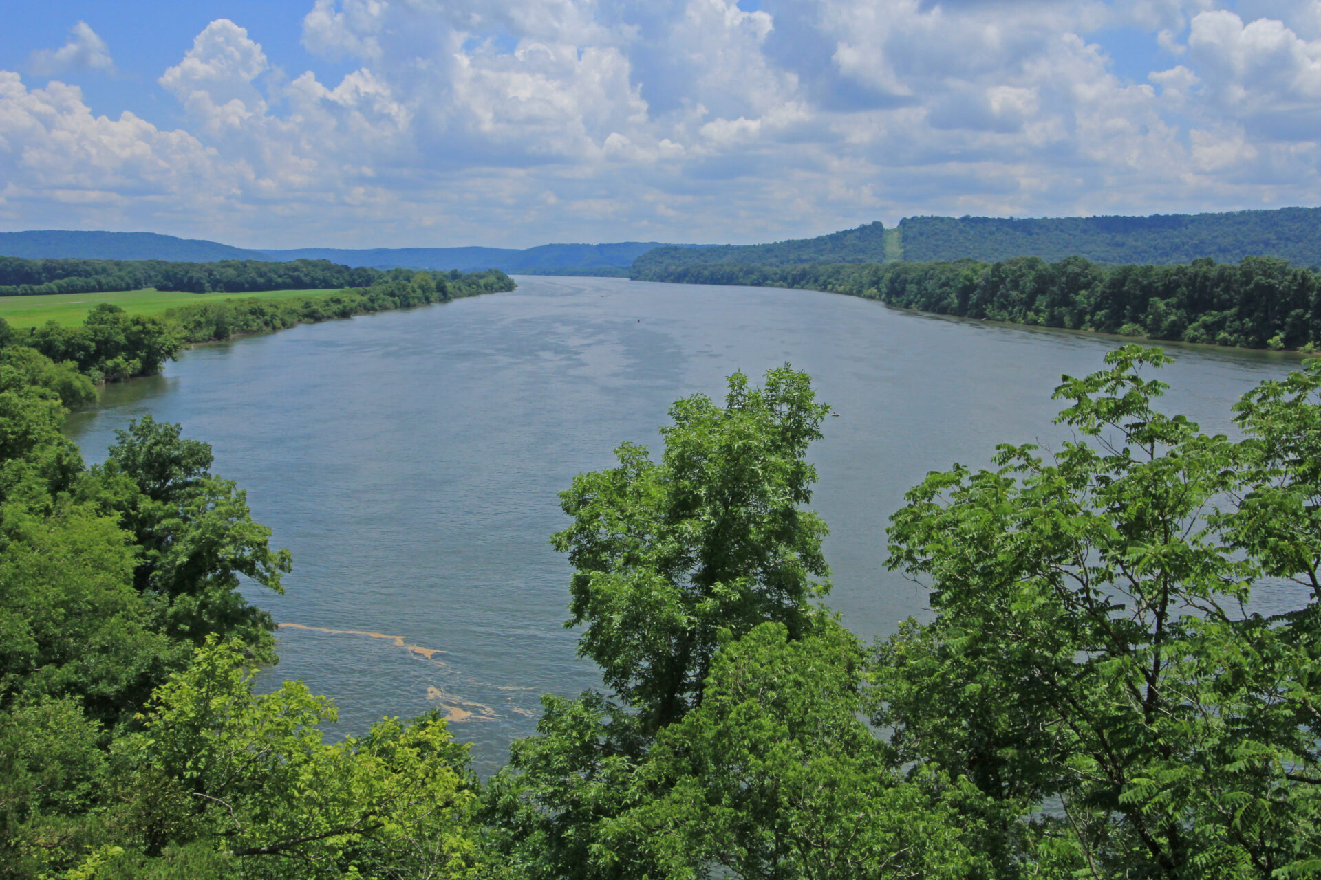Tennessee - The River Basin Center